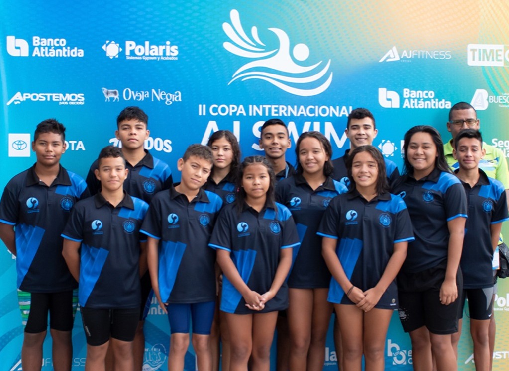 Club de natación de Ilopango participa en torneo internacional de ...